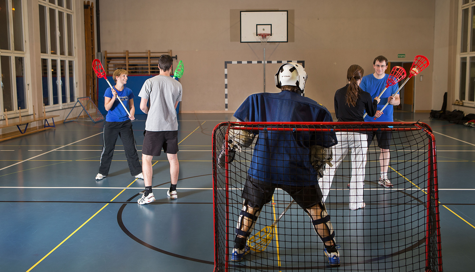 Intercrosse: Regeln und Grundtechnik » mobilesport.ch